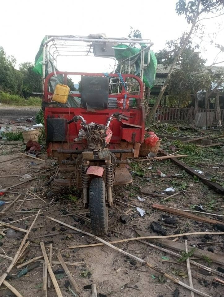အင်းတော်တွင် စစ်ကောင်စီတပ် ၂ ရက်ဆက်တိုက် လေကြောင်းမှ တိုက်ခိုက်၍ အမျိုးသမီး သေဆုံး Bur Mizzima Com