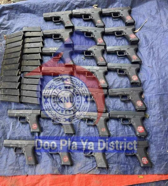 ခမရ(၃၅၅)စခန်းသိမ်းတိုက်ပွဲ၌ KNLA ပူးပေါင်းတပ်မှ ‌၆ ဦးကျဆုံးပြီး စကစတပ်မှ အနည်းဆုံး ၁၉ ဦးသေဆုံး ...