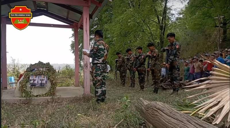 ရေမျက်နီရဲစခန်းမှထွက်လာသော စစ်ကောင်စီလှည့်ကင်း တိုက်ခိုက်ခံရသဖြင့် ၂ ဦးသေ၊ ၂ ဦးဒဏ်ရာရ Bur