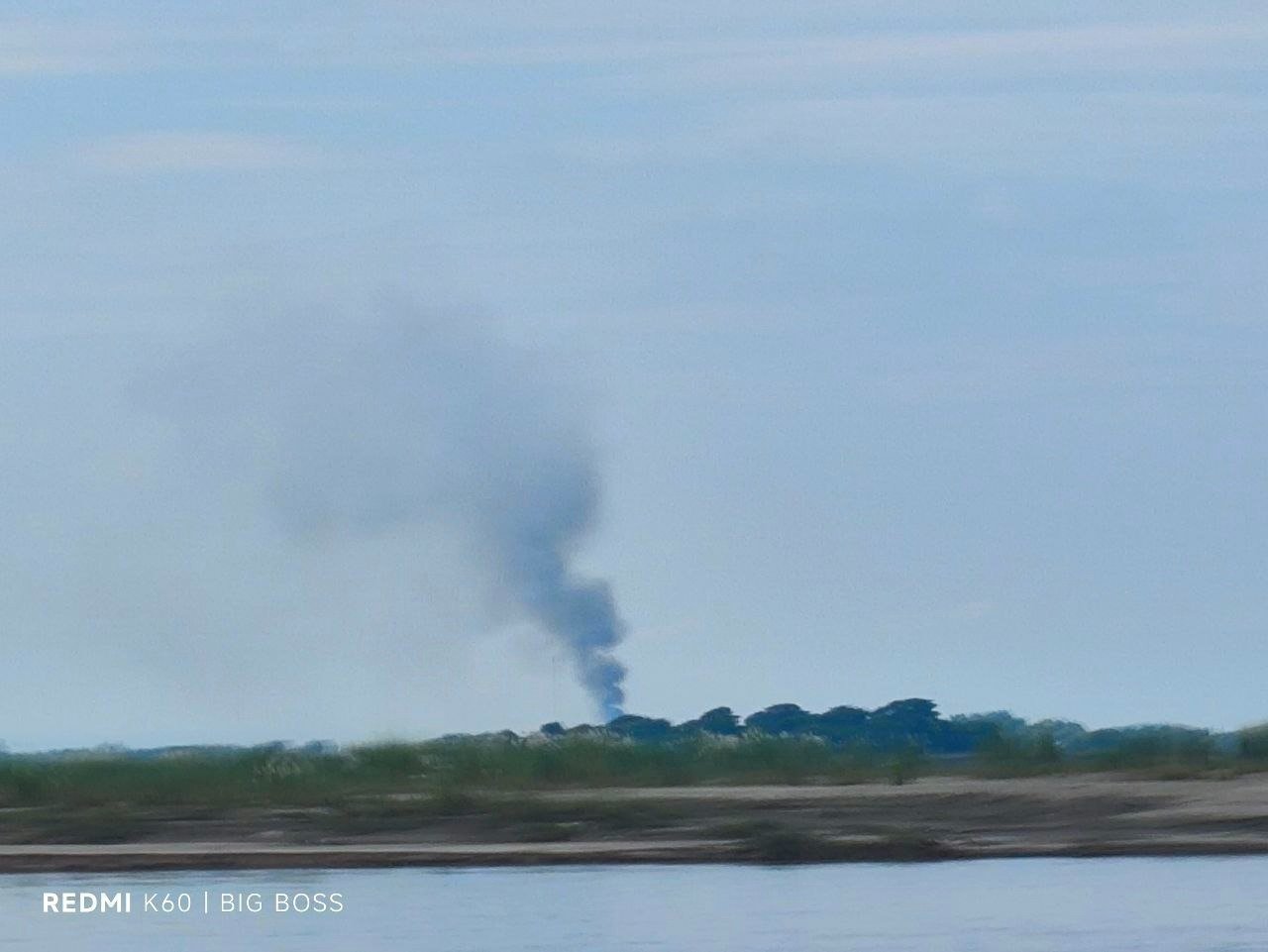 ရေစကြိုမြို့နယ် ကံသစ်ကျေးရွာကို စစ်ကောင်စီတပ်က စစ်ကြောင်းထိုးကာ မီးရှို့ဖျက်ဆီး Bur Mizzima Com