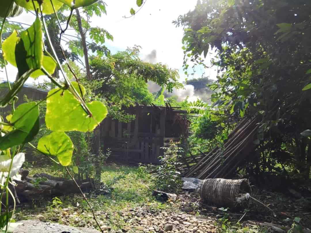 ထီးလင်းတွင် တိုက်ပွဲဖြစ်ပွားခြင်းမရှိဘဲ စစ်ကောင်စီတပ်က လေကြောင်းတိုက်ခိုက် Bur Mizzima Com