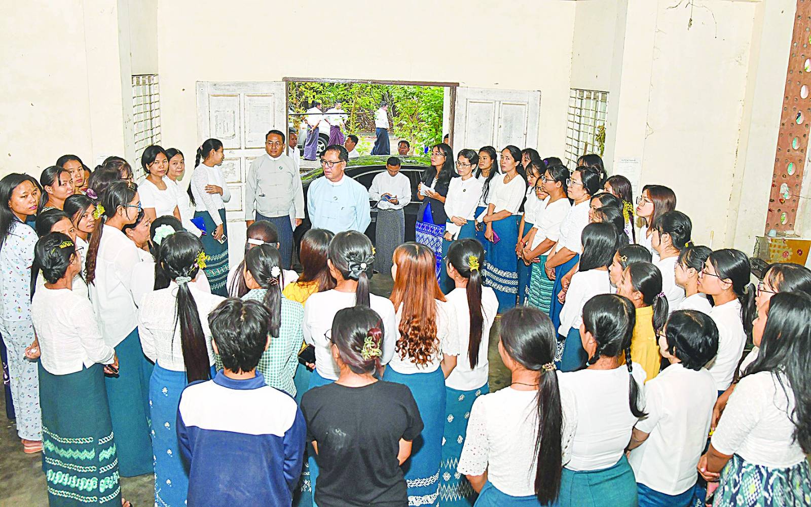 Non – CDM များကို အရေးယူမည့်အချက်များပါဝင်သည့် နိုင်ငံ့ဝန်ထမ်းဥပဒေ CRPH ပြဋ္ဌာန်း - BUR.MIZZIMA.COM