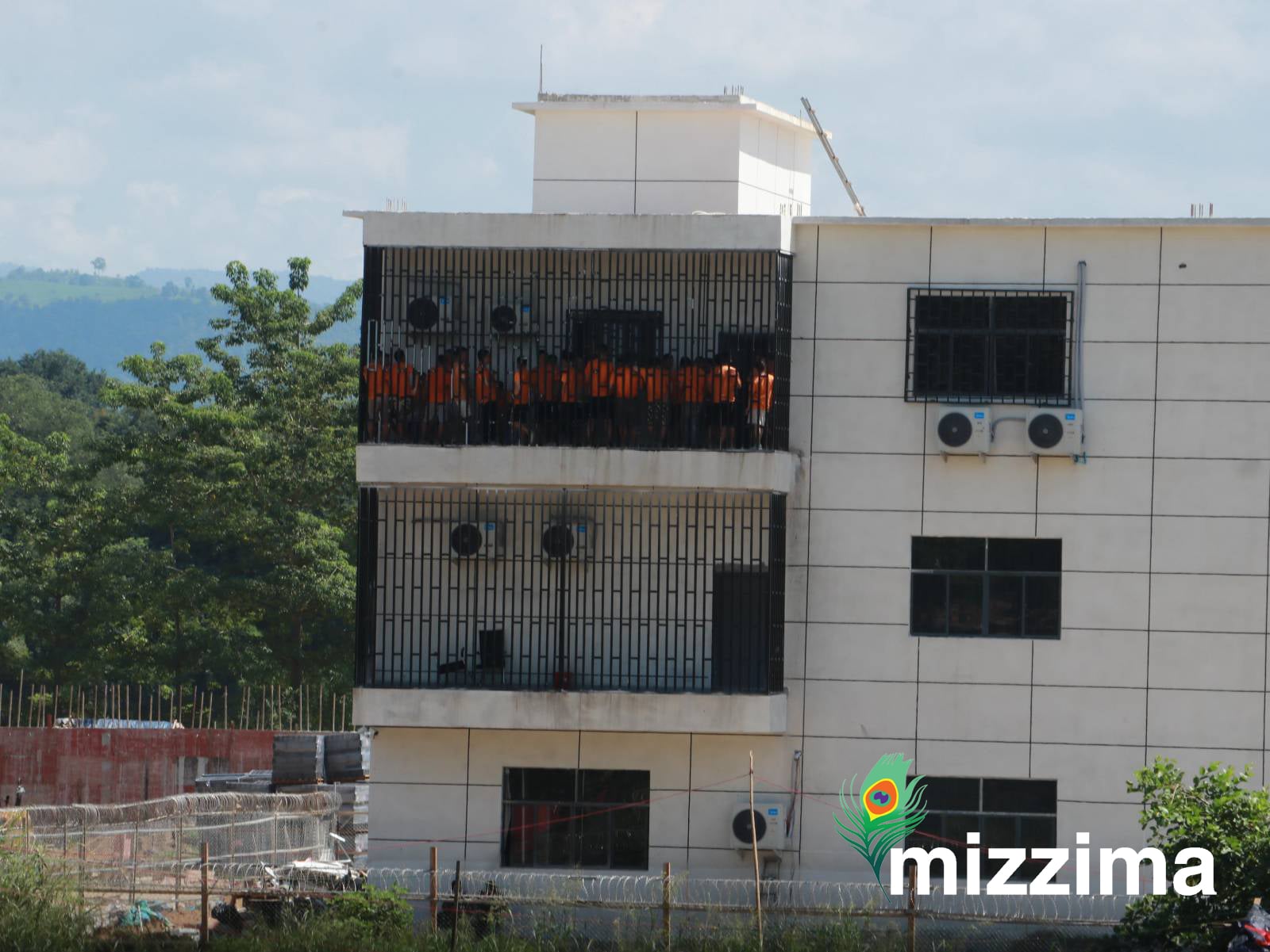 DKBA ထိန်းချုပ်ရာ မင်းလက်ပံမှ ကျားဖြန့်လုပ်သား ၂,၀၀၀ အနက် နိုင်ငံခြားသား ၇၃၃ ဦး KNU ဖမ်းမိ - BUR ...